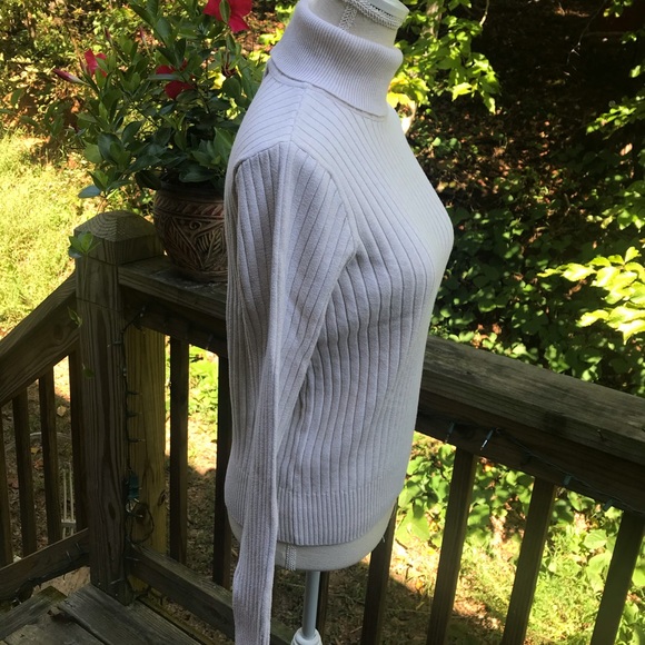 JEANNE PIERRE | Sweaters | Jeanne Pierre Off White Cream Turtleneck ...